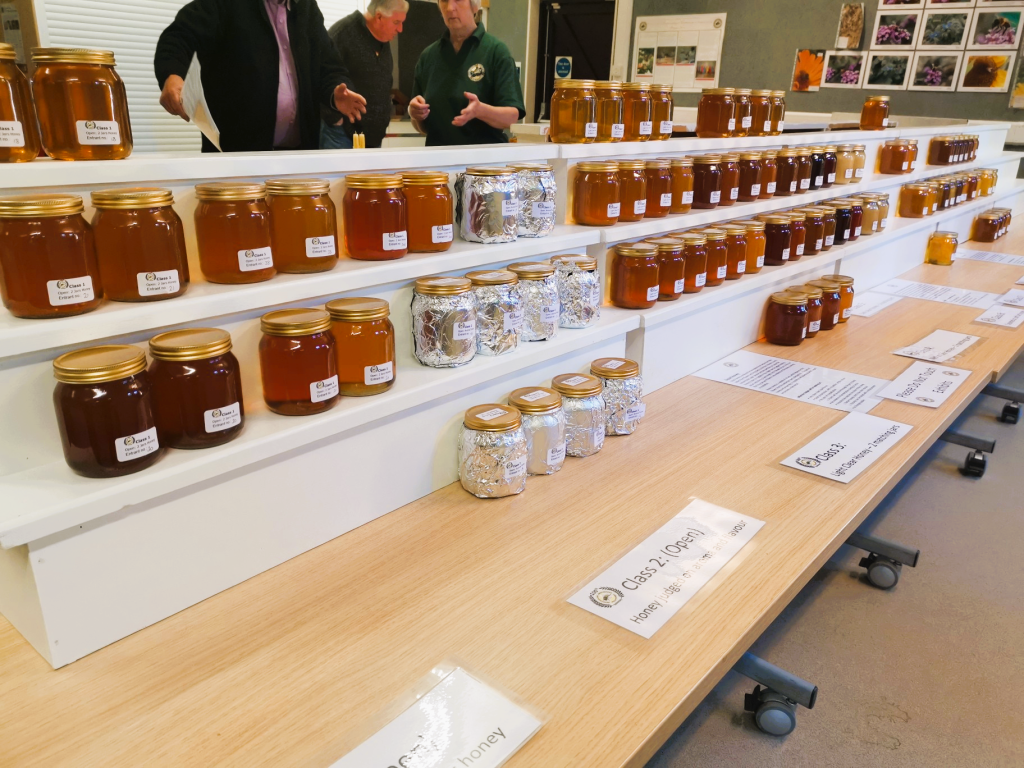 2023 Honey Show Results - Bedfordshire Beekeepers Association